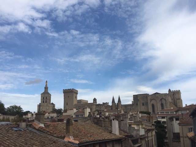 Avignon vaut bien une espérance - Le journal d'Armelle Heliot